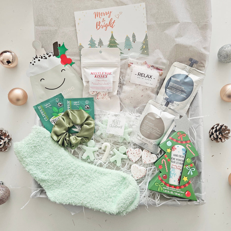 Pamper Boxes, Pamper Hampers For Her & Self-Care Boxes | Gifts By Post ...